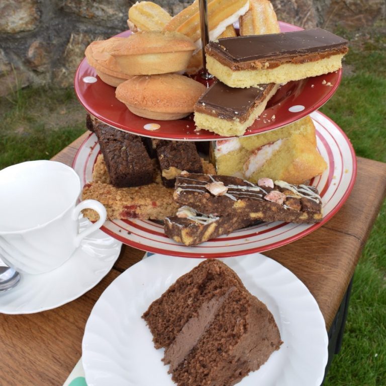 Mail Order – award winning handmade cakes and biscuits in Devon